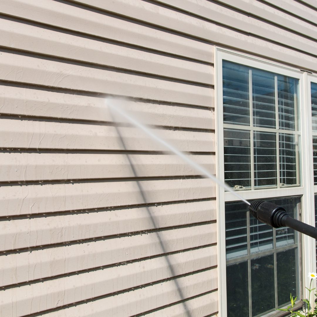 Ultimate Guide to Vinyl Siding Cleaning: Best Practices, Pressure Washing, Vinegar, and Exterior ...